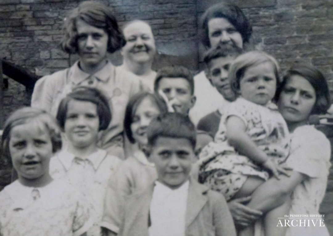 Hunshelf - The Penistone Archive